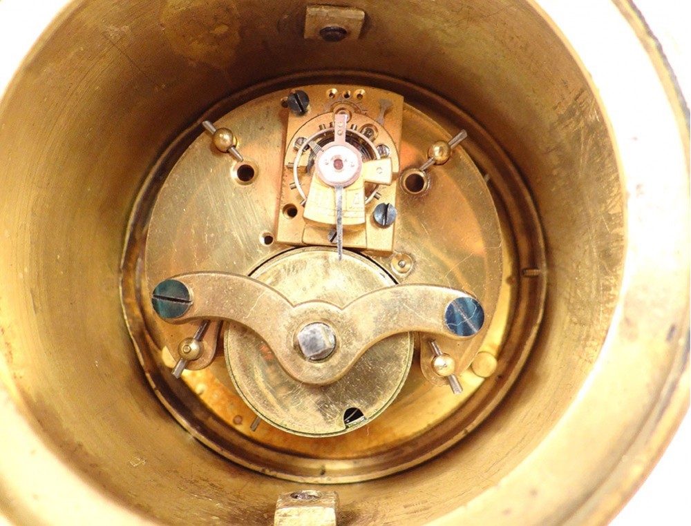 Small clock to the Golden Bronze gardener column snail rabbit clock ...