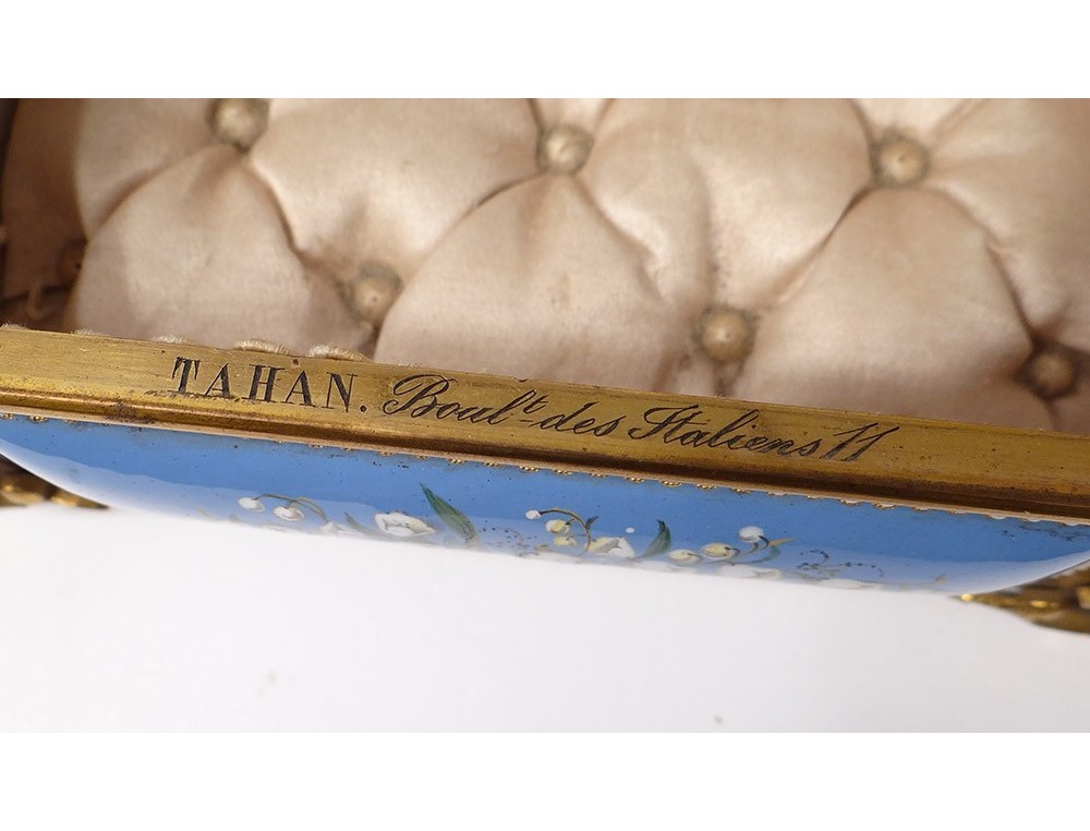 Box small enamel box Bressans pearls bronze Tahan Napoleon III nineteenth