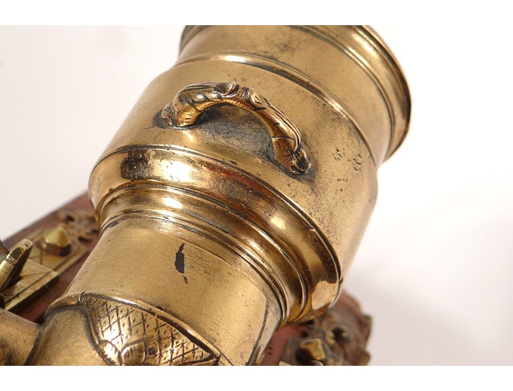 Mock-up mortar to the usual howitzer gun bronze lilies Louis XV 18th