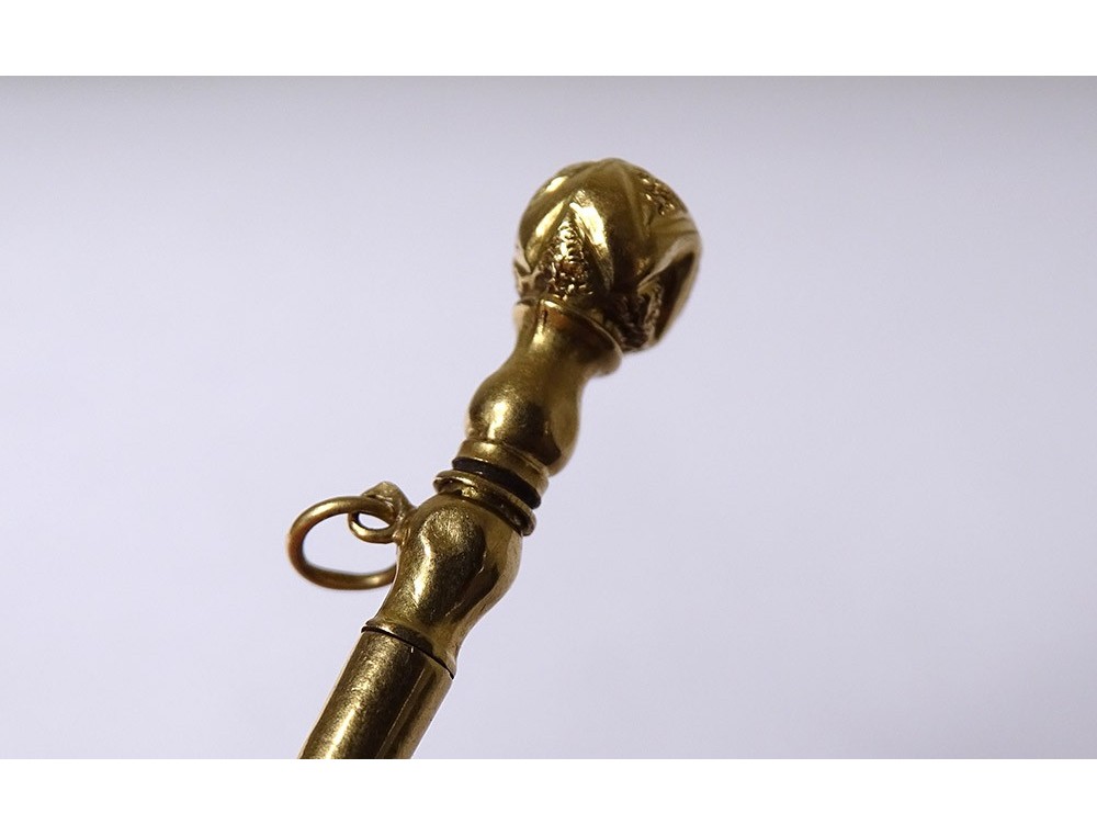 18 k solid gold watch key XIXth century