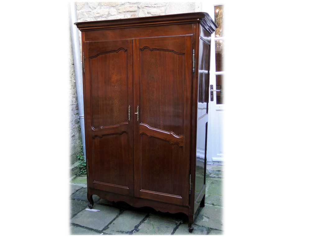 Port cabinet Nantes Louis XV amaranth massive 18th