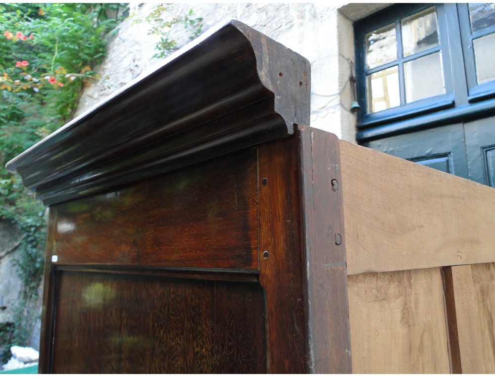 Port cabinet Nantes Louis XV amaranth massive 18th