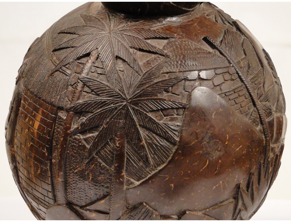 Coconut carved gourd Polynesia Folk Art 19th