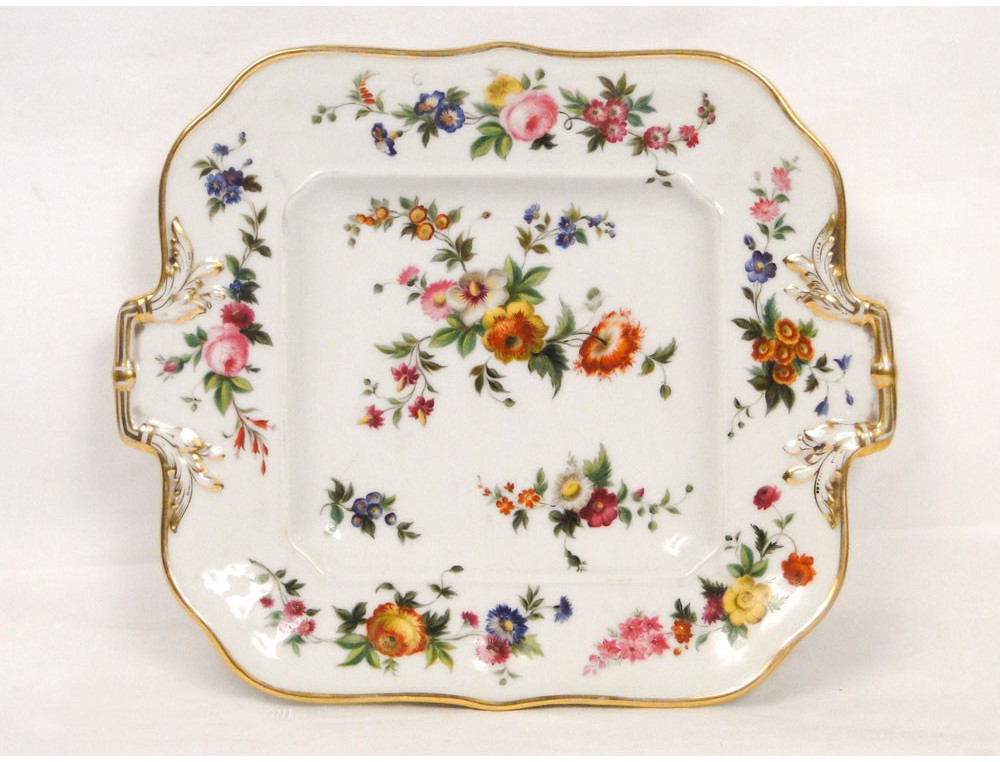 Porcelain dish decorated with pink flowers Vierzon 19th