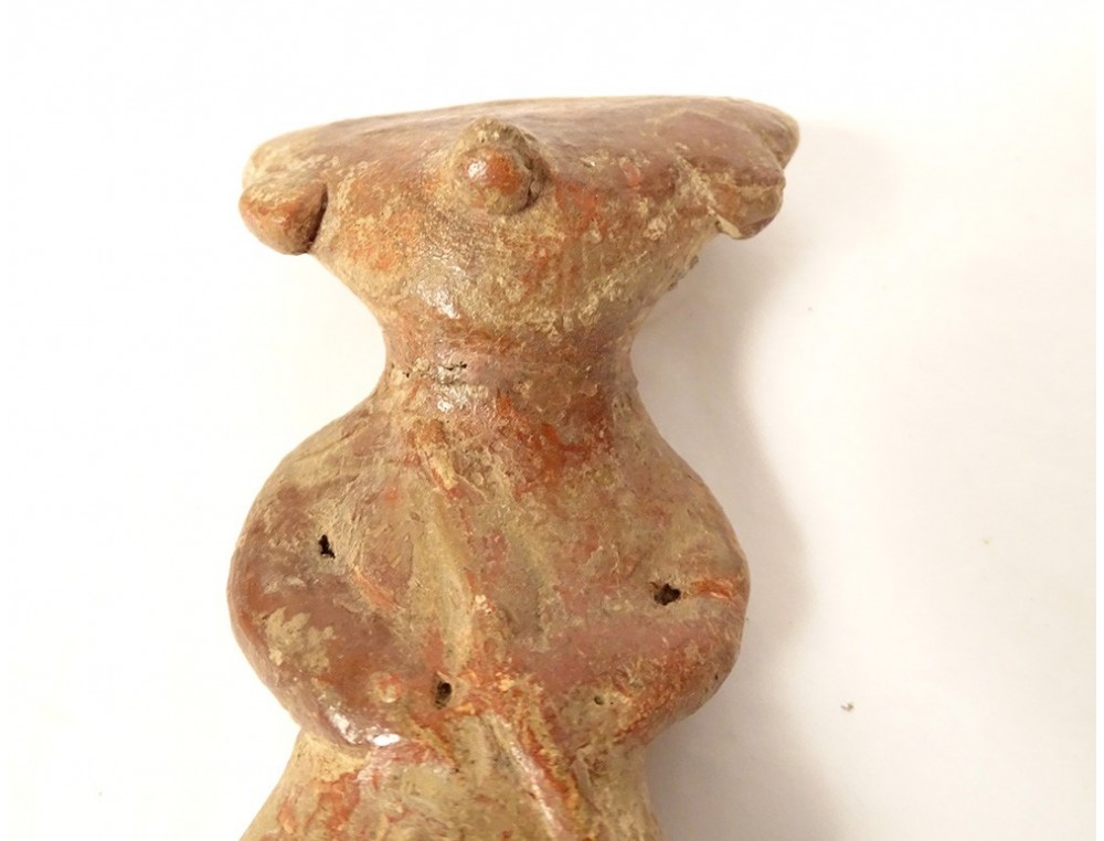 Pre-Columbian sculpture Olmec character Las Bocas Mexico land suite