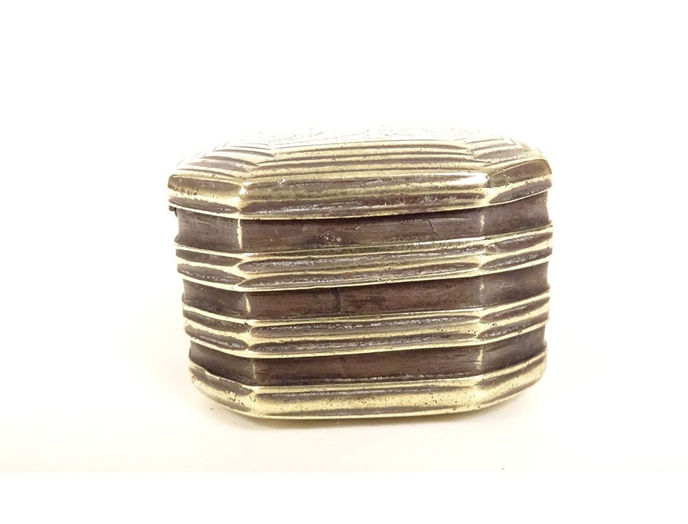 Dutch snuff box copper brass secret cache 18th century