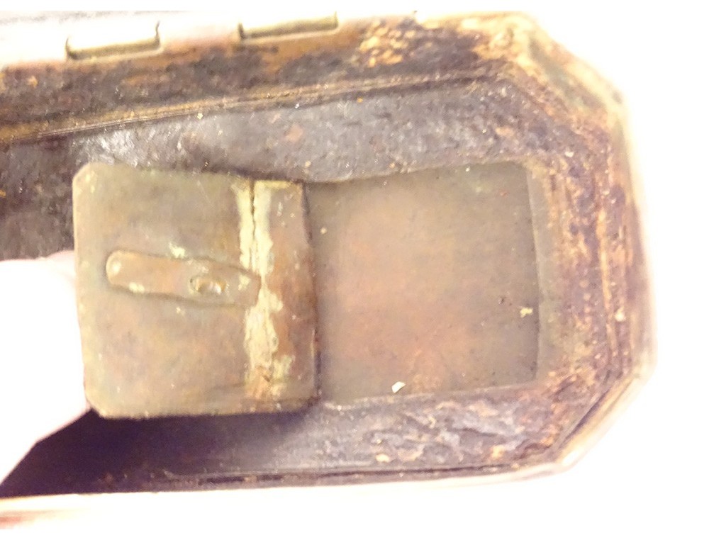 Dutch snuff box copper brass secret cache 18th century