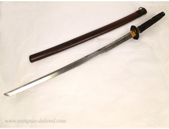 Katana sword Japanese leather and brass, 19th