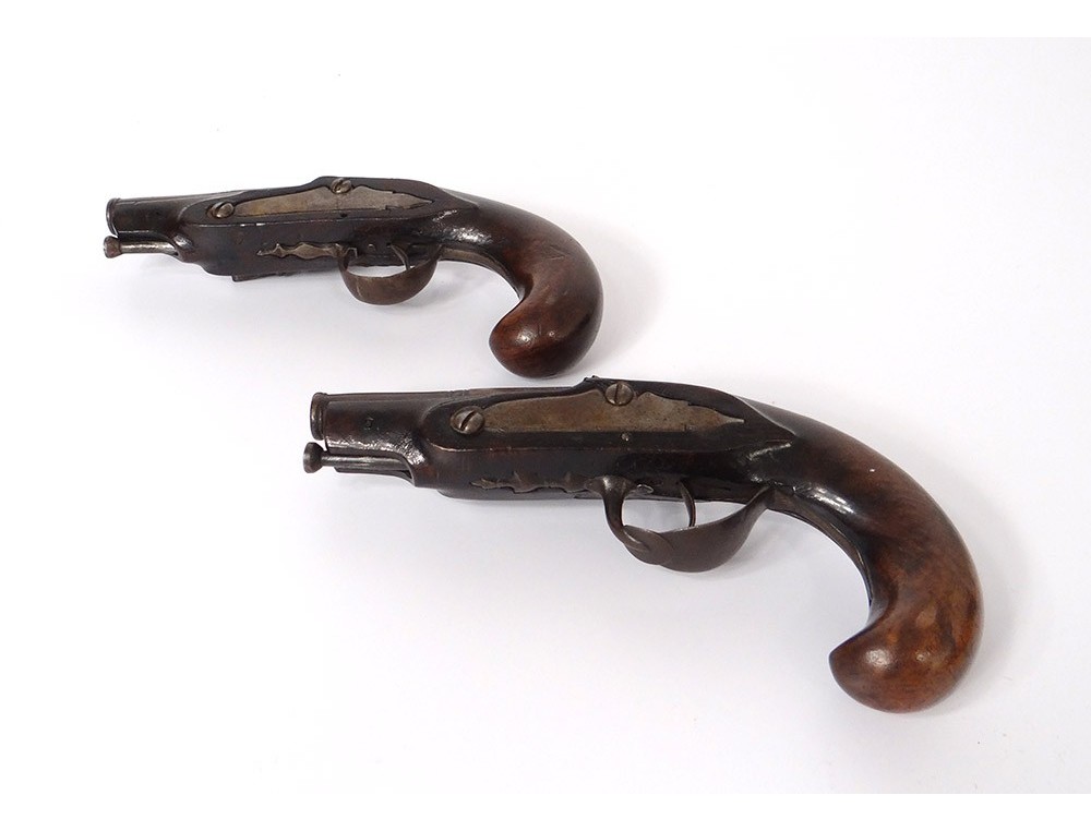 Paire de pistolers revolvers de duel a silex époque XVIIIème